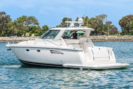 2005 Tiara Sovran 3600 Express - Ballast Point Yachts